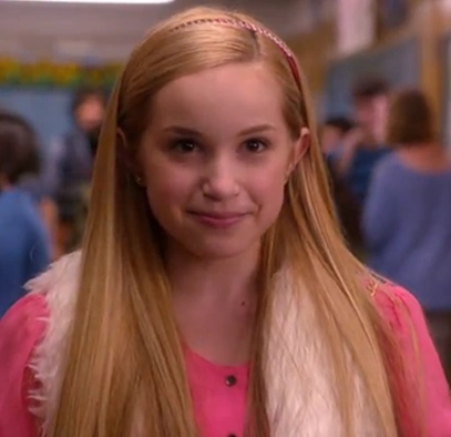 Mindy Minus | 100 Things To Do Before High School Wiki | Fandom