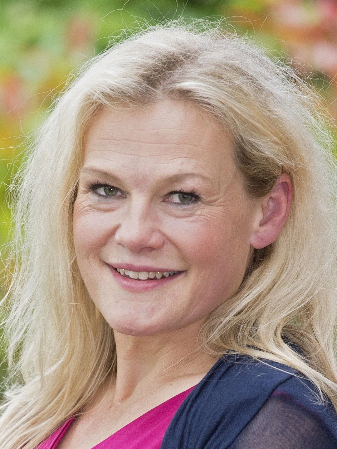 Ella Kenion | 101 Dalmatian Street Wiki | Fandom