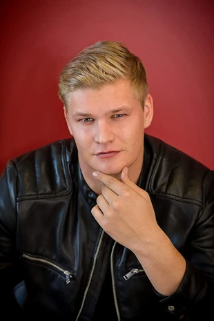 Austin Aaron | 13 Reasons Why Wiki | Fandom