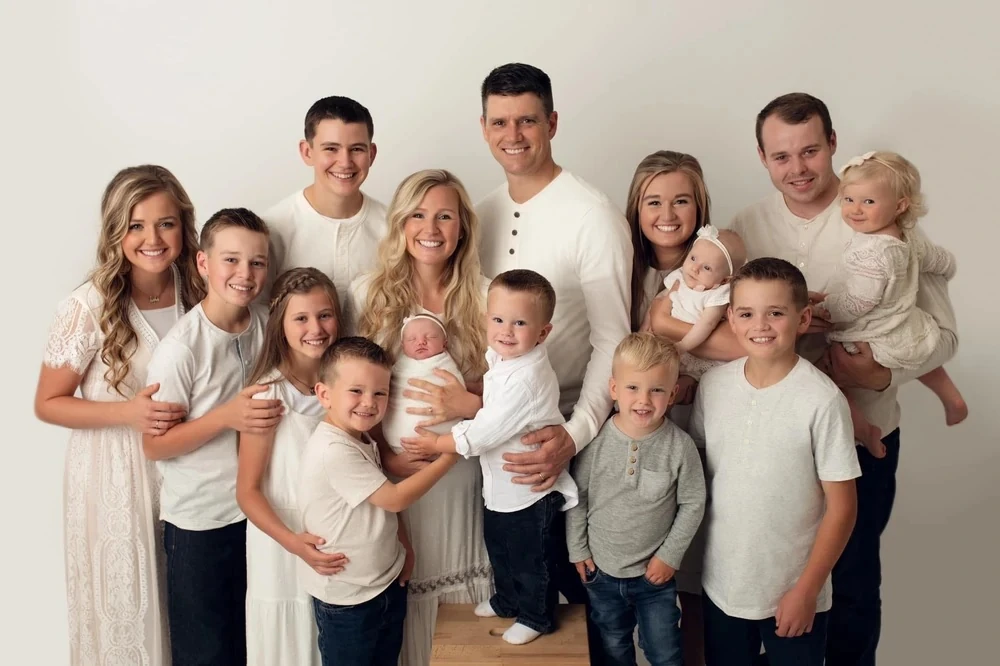 Caldwell Family | 19 Kids and Counting Wiki | Fandom