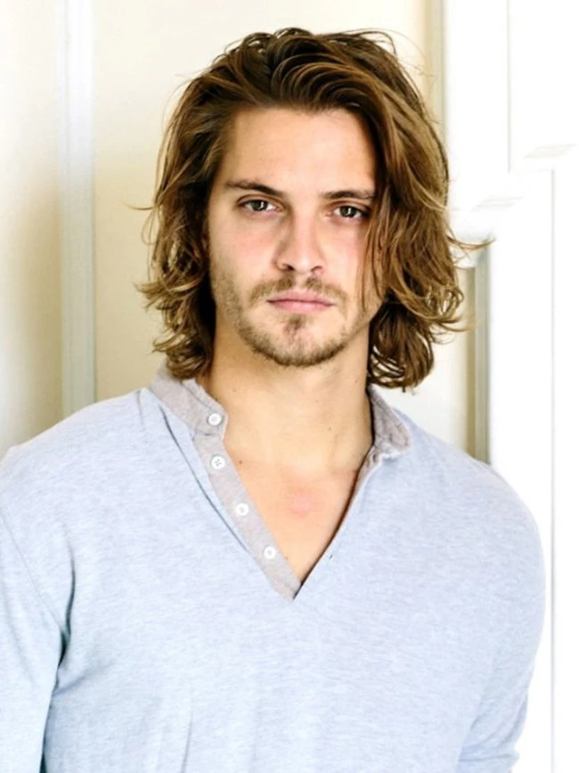 Elliot Grey | 50TwarzyGreya Wiki | Fandom