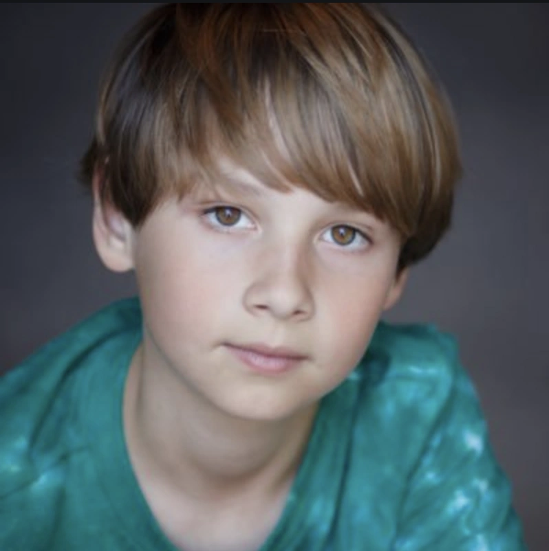 Finn Carr | Alexa & Katie Wiki | Fandom