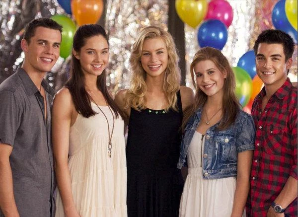 Image - Alien-surf-girls (2).jpg | Alien Surf Girls Wiki | FANDOM ...