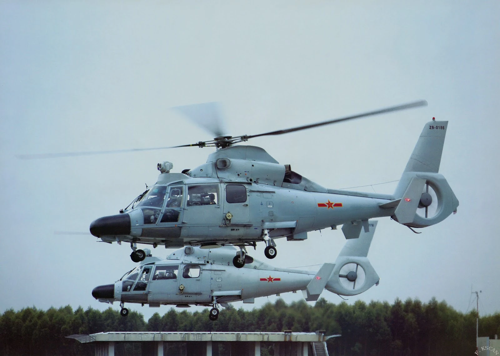 Image - Harbin helicopter. Z-9EC ASW Naval Air Arm pulse-compression ...