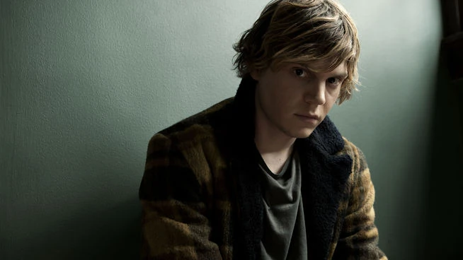 Tate Langdon | Wikia American Horror Story | FANDOM powered by Wikia