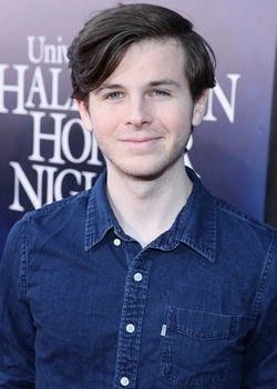 Chandler Riggs | A Million Little Things Wiki | Fandom