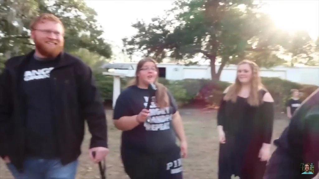 Image - DUp0yWtVoAA5rQZ.jpg | Angry Grandpa Wiki | FANDOM powered by Wikia