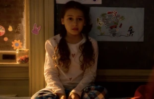 Mia | Annie Wiki | Fandom