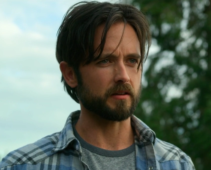 Erik Wallace | Another Life Wiki | Fandom