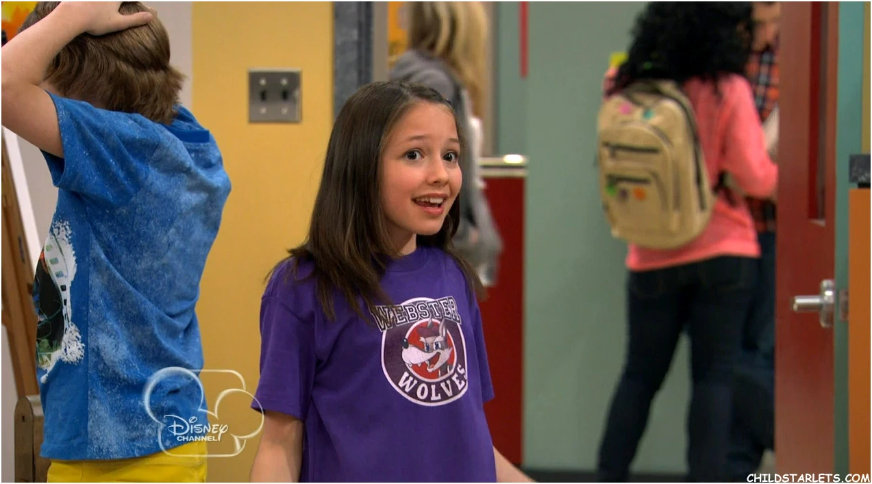 Image - Violet10.jpg | A.N.T. Farm Wiki | FANDOM powered by Wikia