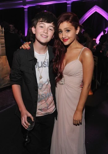 Greyson Chance And Ariana Grande Unfriend You Greyson Chance Apple