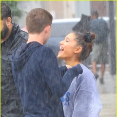 Doug Middlebrook/Gallery | Ariana Grande Wiki | Fandom