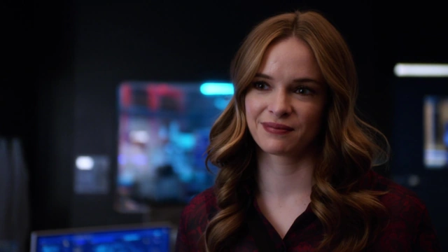Caitlin Snow | Wiki Arrowverso | FANDOM powered by Wikia