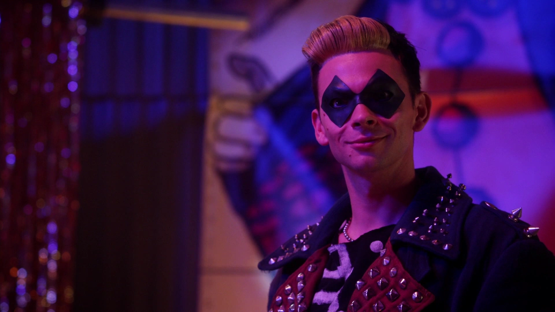Trickster (disambiguation) | Arrowverse Wiki | FANDOM powered by Wikia