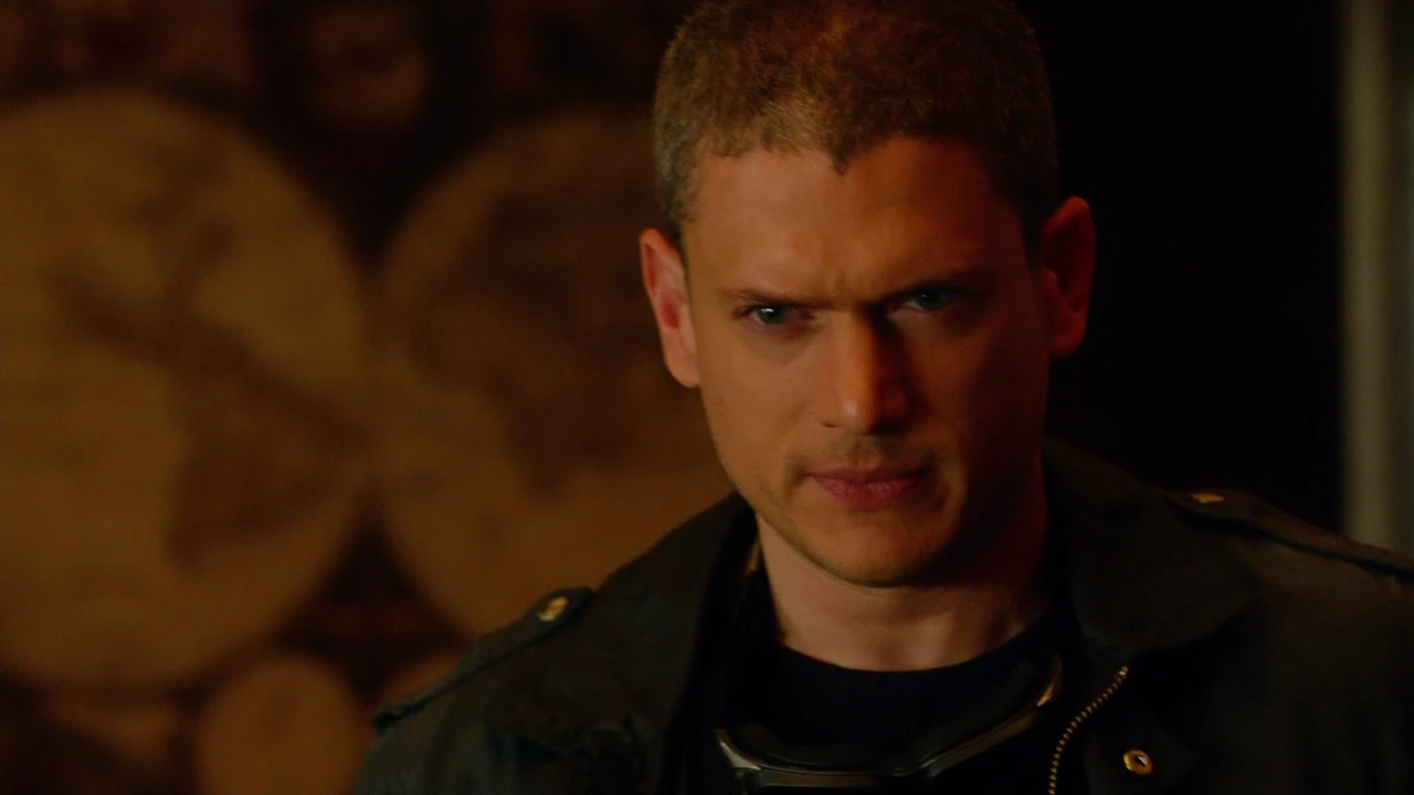 Leonard Snart | Wiki Arrowverso | Fandom