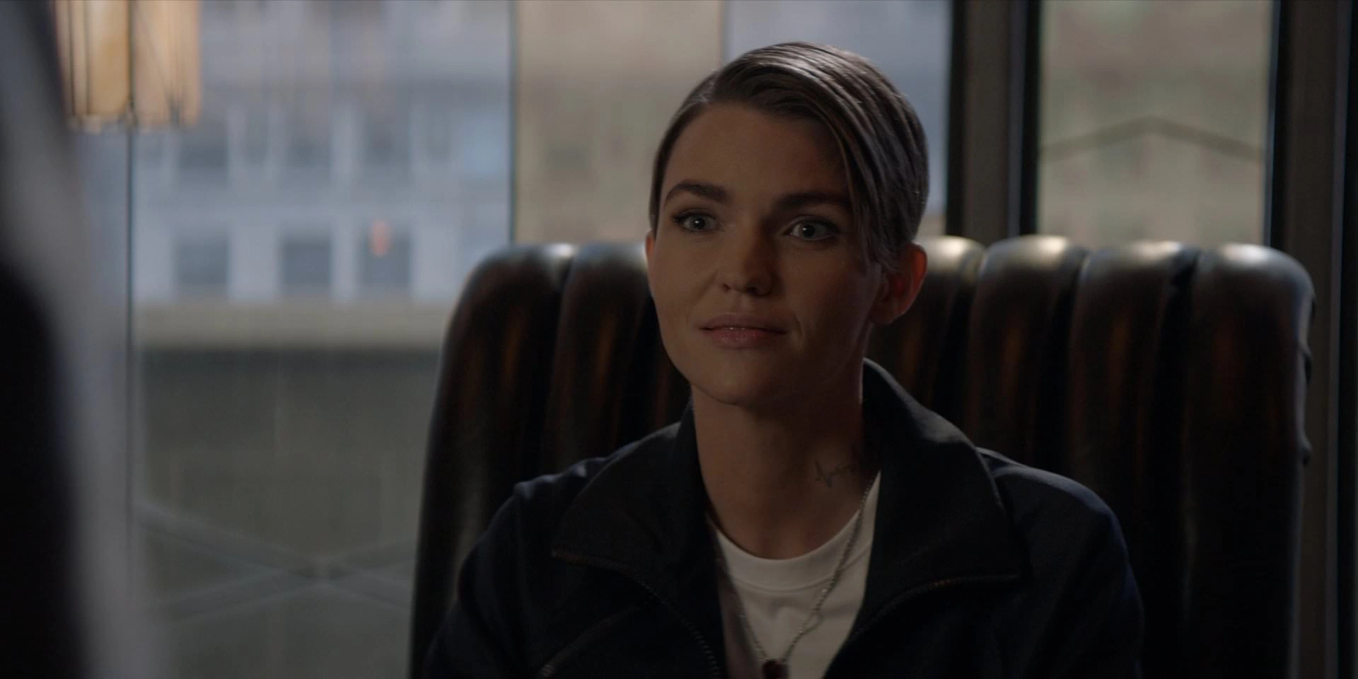 Category:Images of Kate Kane | Arrowverse Wiki | FANDOM powered by Wikia