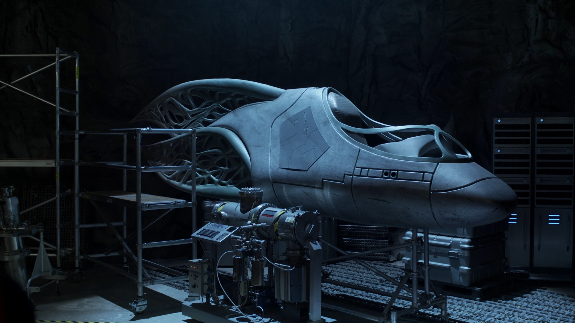 Kara Zor-El's pod | Arrowverse Wiki | FANDOM powered by Wikia