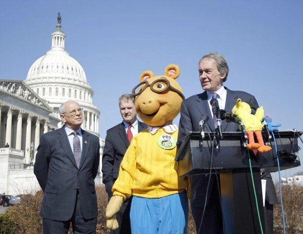 Arthur walk arounds | Arthur Wiki | Fandom