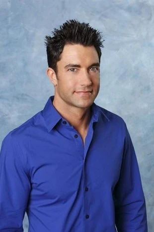 Ryan McLean | Bachelor Nation Wiki | Fandom
