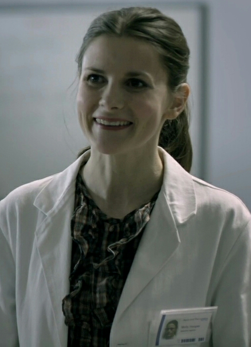 Molly Hooper | Sherlock Wiki | Fandom Molly Hooper | Sherlock Wiki | Fandom