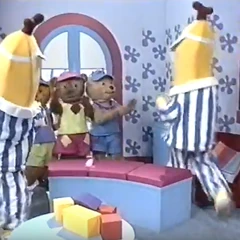 B1 and B2 | Bananas in Pyjamas Wiki | Fandom