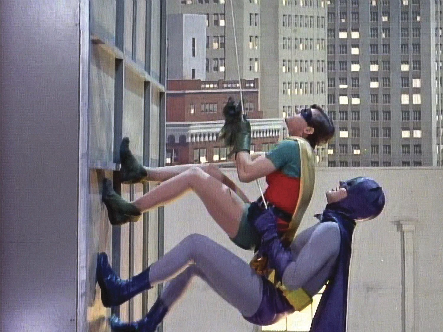 Image - Batclimb.jpg | Batman Wiki | FANDOM powered by Wikia