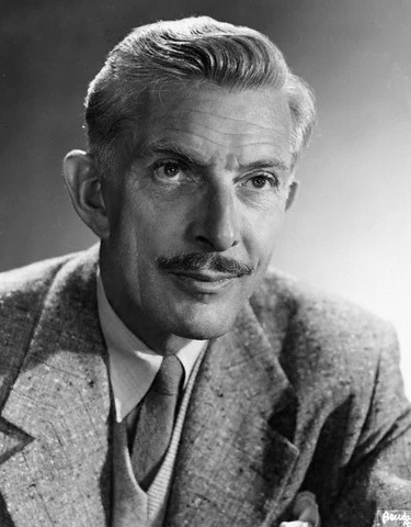 Alan Napier | Batman 60's TV Wiki | Fandom