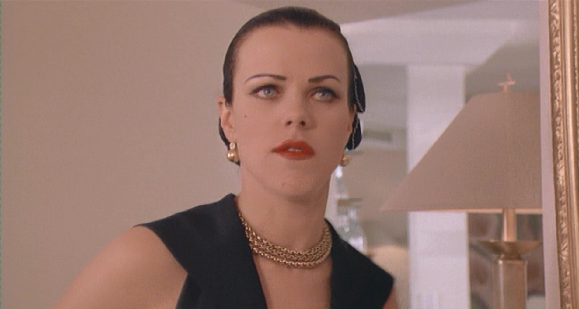 Regina | Beethoven the Dog Wiki | FANDOM powered by Wikia