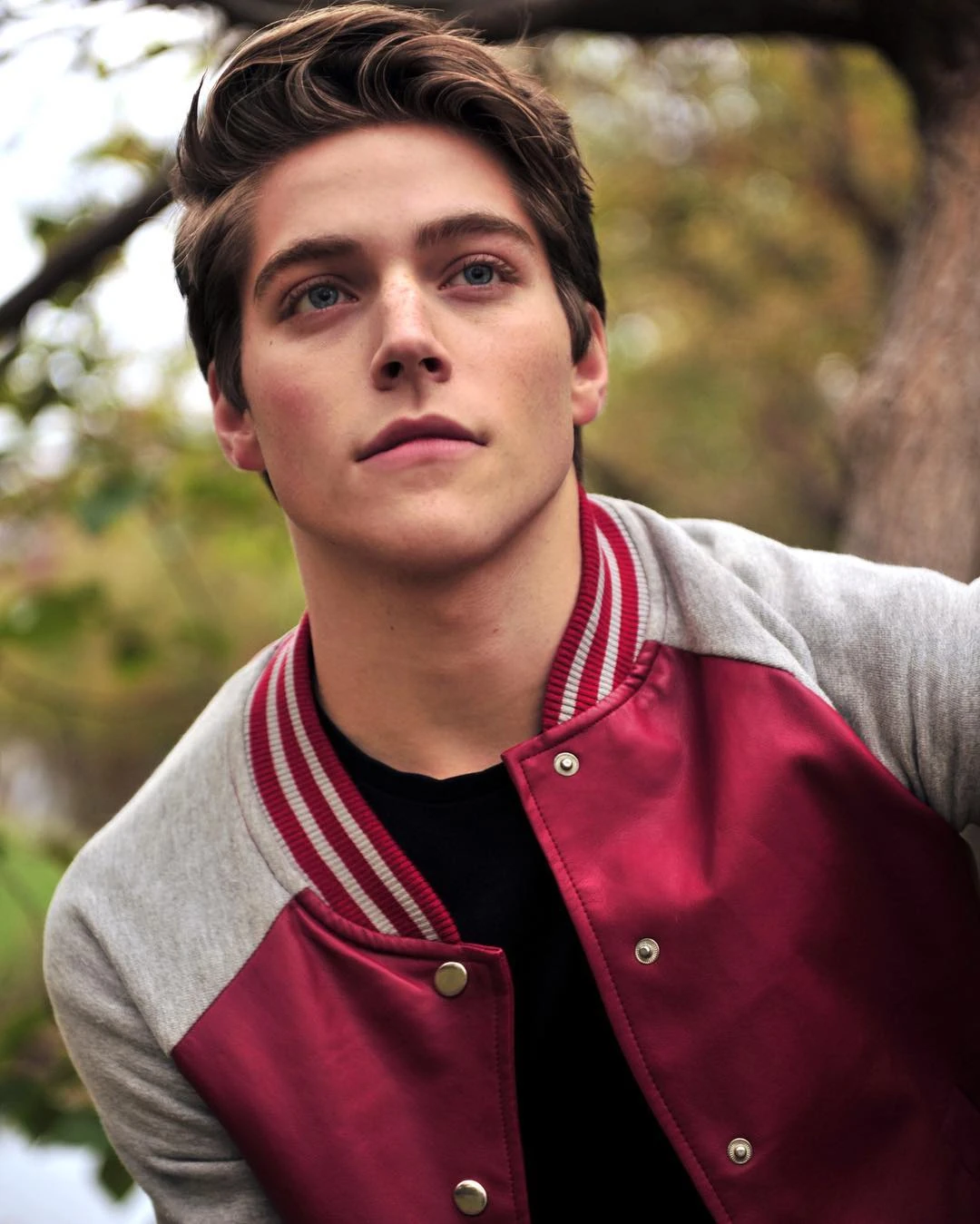 Froy Gutierrez | Bella and the Bulldogs Wiki | Fandom