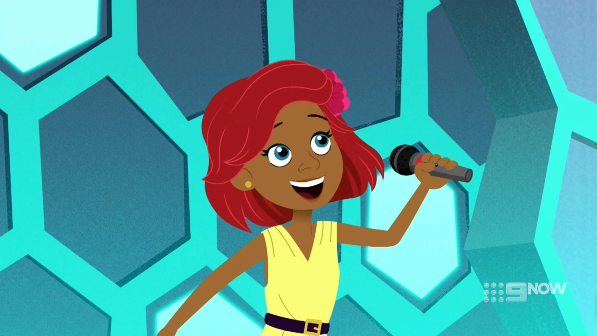 DeeDee Bytes | Berry Bees Wiki | Fandom