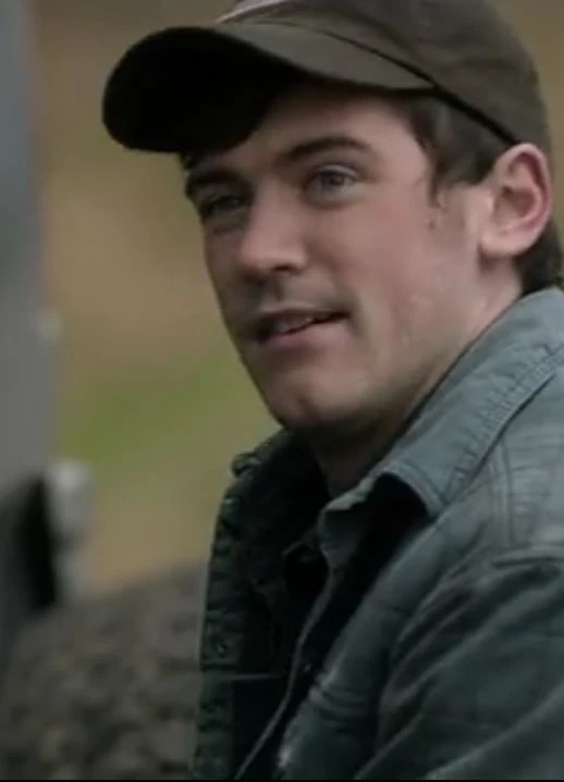 Category:The Creekers | Between Wiki | Fandom