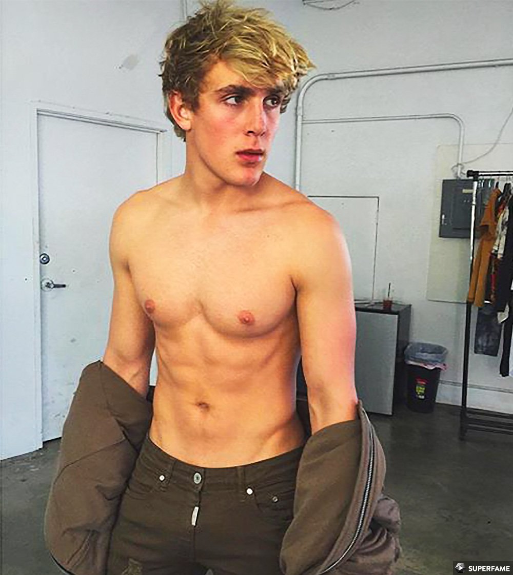 Image Jake Paul Shirtless Abs Bizaardvark Wiki Fandom Powered By Wikia
