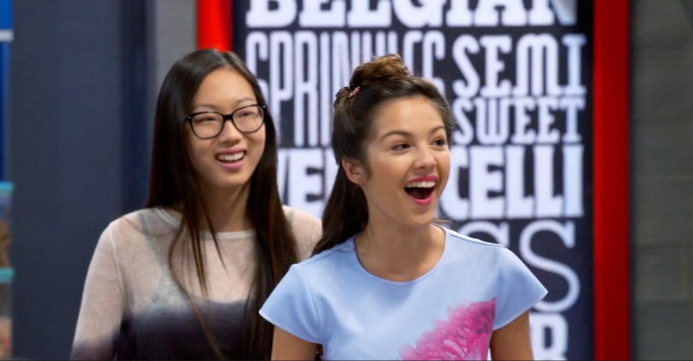 Image Paiges Surprise Bizaardvark Wiki Fandom Powered By Wikia
