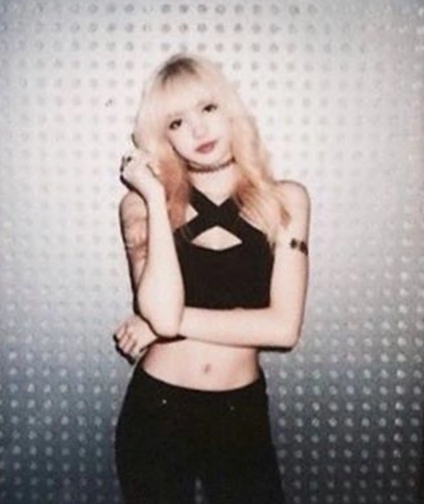 Image - Lisa Pre-Debut Photo 2.PNG | BLACK PINK Wiki | FANDOM powered ...