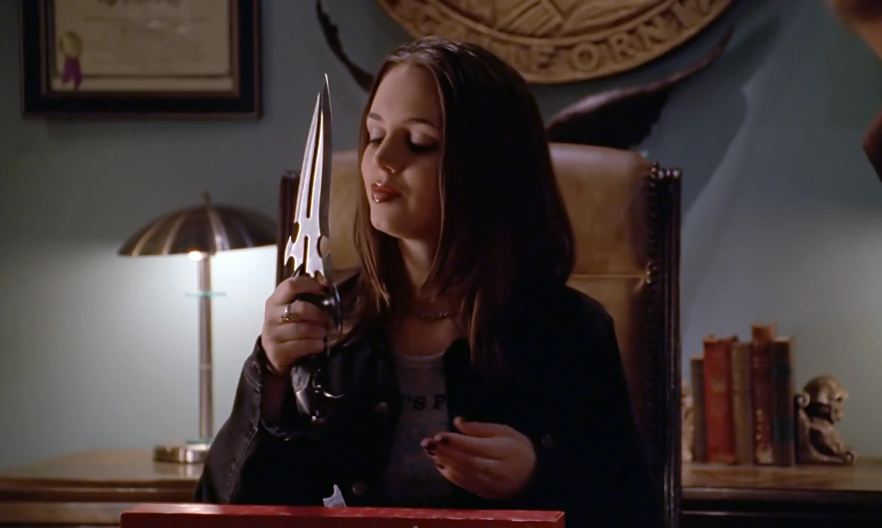 Faith’s knife | Buffyverse Wiki | FANDOM powered by Wikia