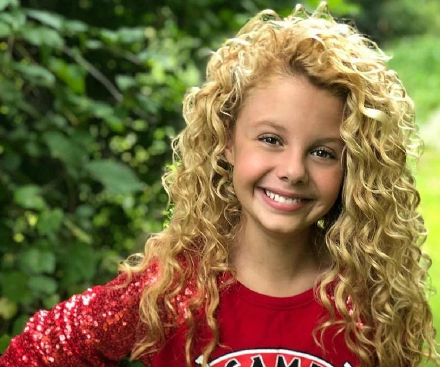 Mallory James Mahoney/Gallery | Bunk'd Wiki | Fandom