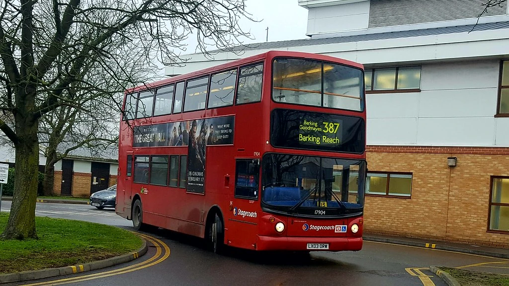 London Buses route 387 | Bus Routes in London Wiki | Fandom