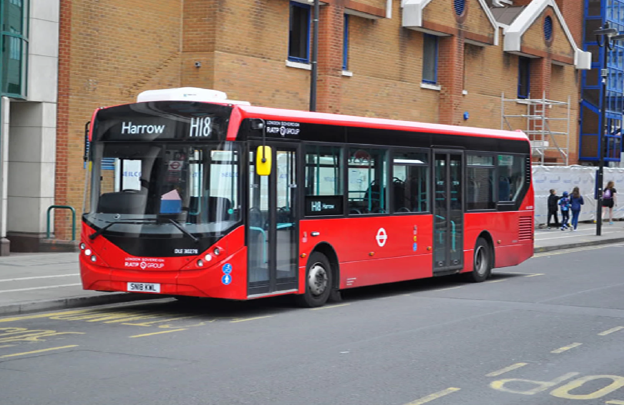 London Buses Routes H18/H19 | Bus Routes in London Wiki | Fandom