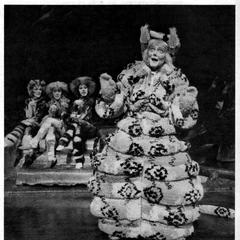 The Old Gumbie Cat | 'Cats' Musical Wiki | Fandom
