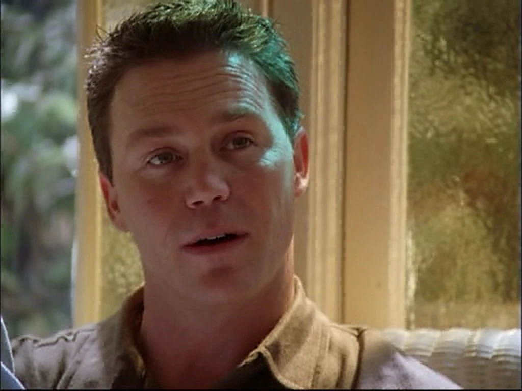 Image - 7x18-Leo.jpg | Charmed | FANDOM powered by Wikia