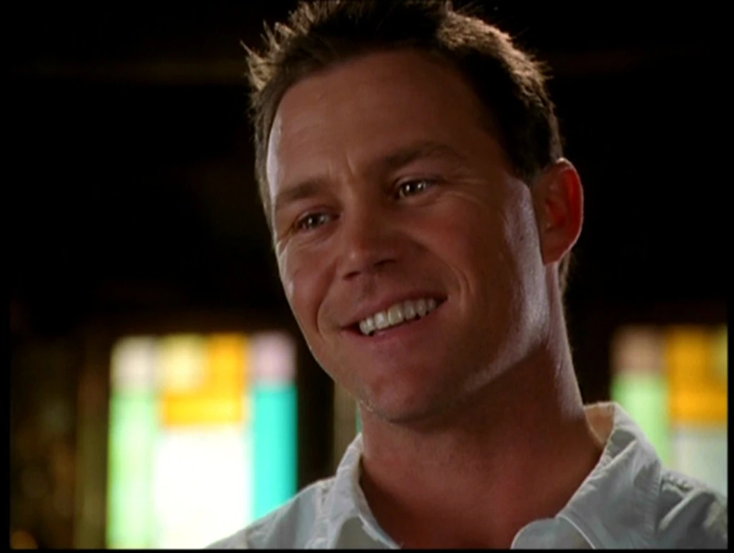 Image - 7x17-Leo.jpg | Charmed | FANDOM powered by Wikia