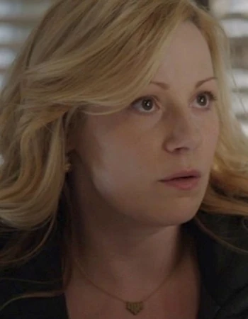 Annie | Chicago Franchise Wiki | Fandom