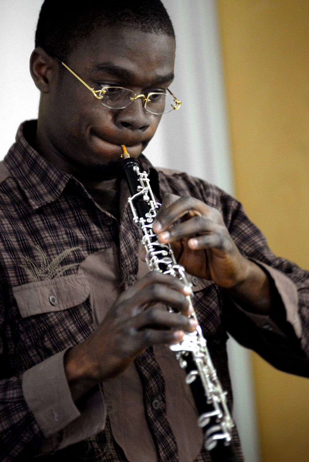 Image Oboe Player3 Choir And Music Wiki Fandom Powered By Wikia