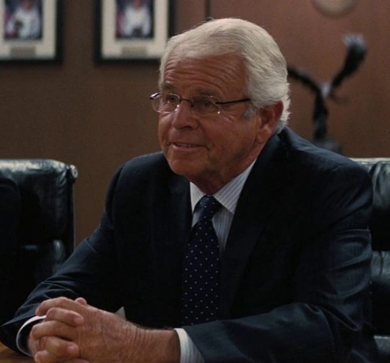 William Devane | Christopher Nolan Wiki | Fandom