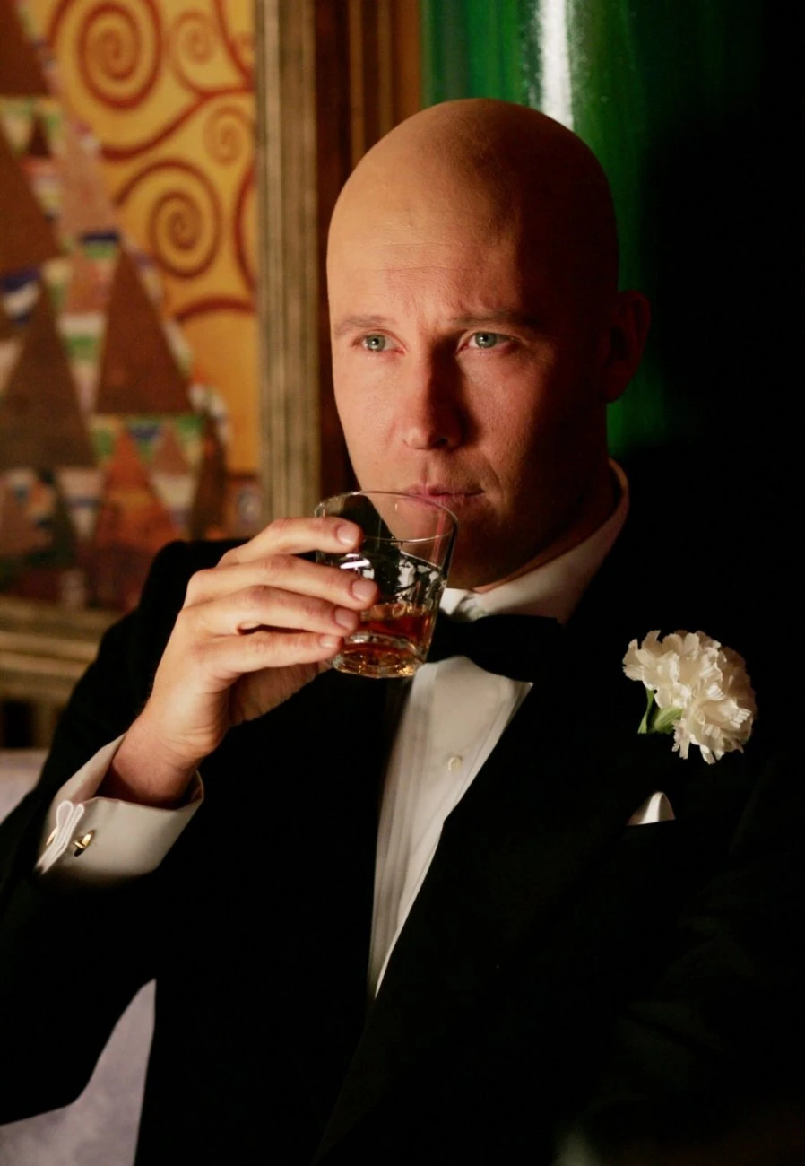 Image - Lex Luthor Jr. drinking-2.jpg | ComicUniverse Wiki | FANDOM ...