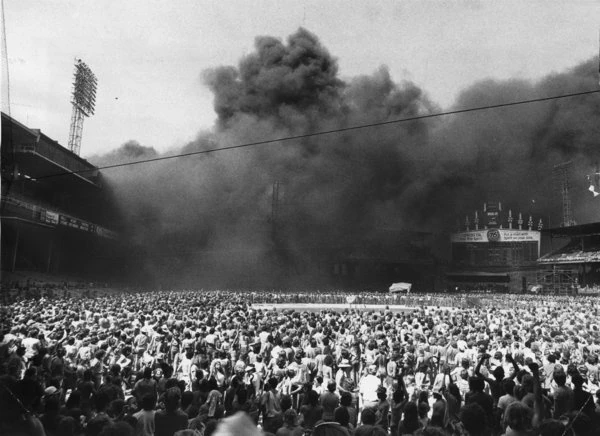 July 10, 1976 Comiskey Park, Chicago, IL | Concerts Wiki | Fandom