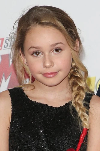 Ruby Rose Turner | Coop & Cami Ask the World Wiki | Fandom