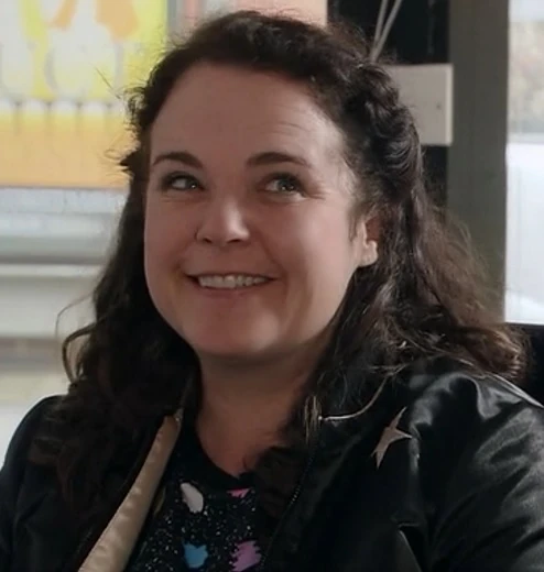 Izzy Armstrong | Coronation Street Wiki | Fandom