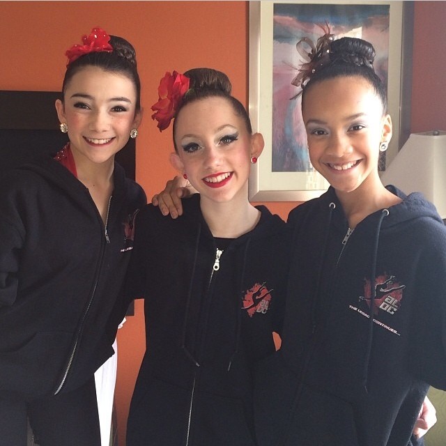 Image Chloe Smith 5678 With Kamryn Beck And Kaeli Ware 2013 12 08 Dance Moms Wiki