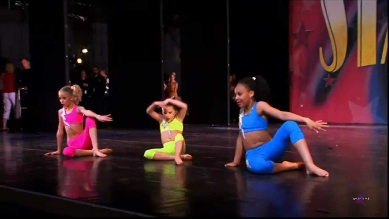 Imagen Nia Mackenzie Y Paige Trio Wiki Dancemoms Fandom